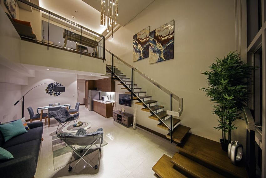 Luxury 2 Bedroom Condo with Balcony for Rent in Cebu Business Park ...