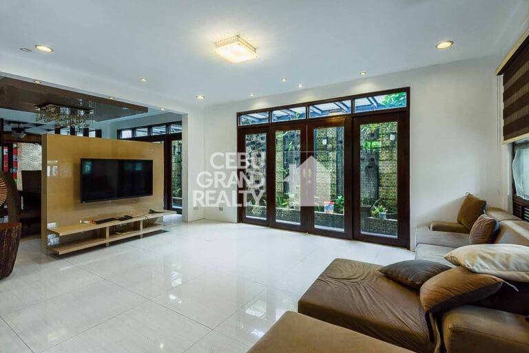 Sunlit Modern Residence with Seamless Indoor Flow | Cebu Grand Realty