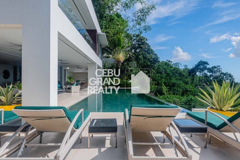Luxury and Modern Tropical Villa with Infinity Pool in Busay | Cebu ...