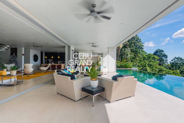 Luxury and Modern Tropical Villa with Infinity Pool in Busay | Cebu ...
